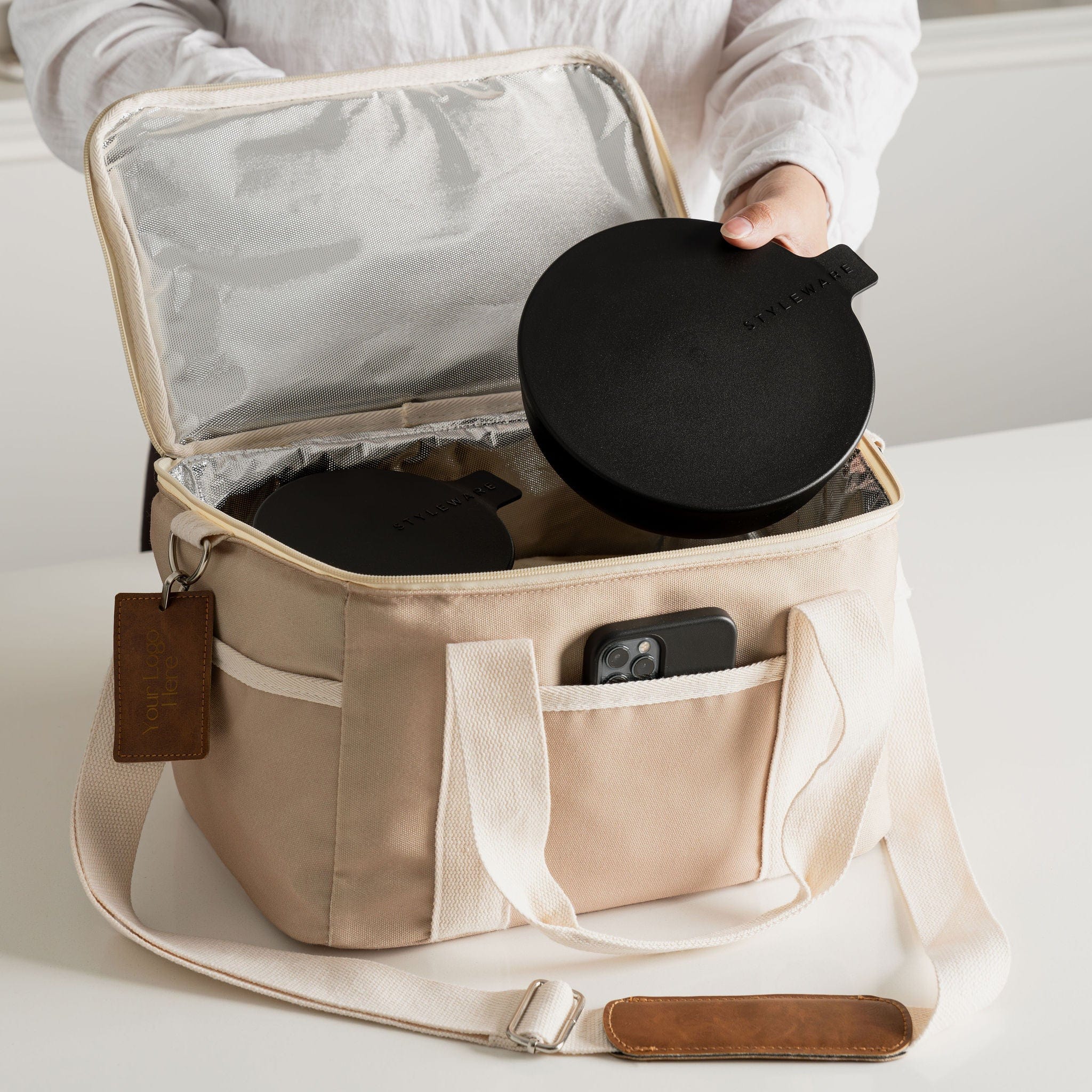 Corporate Merchandise | Branded Insulated Cooler Bag | Ellar Boutique
