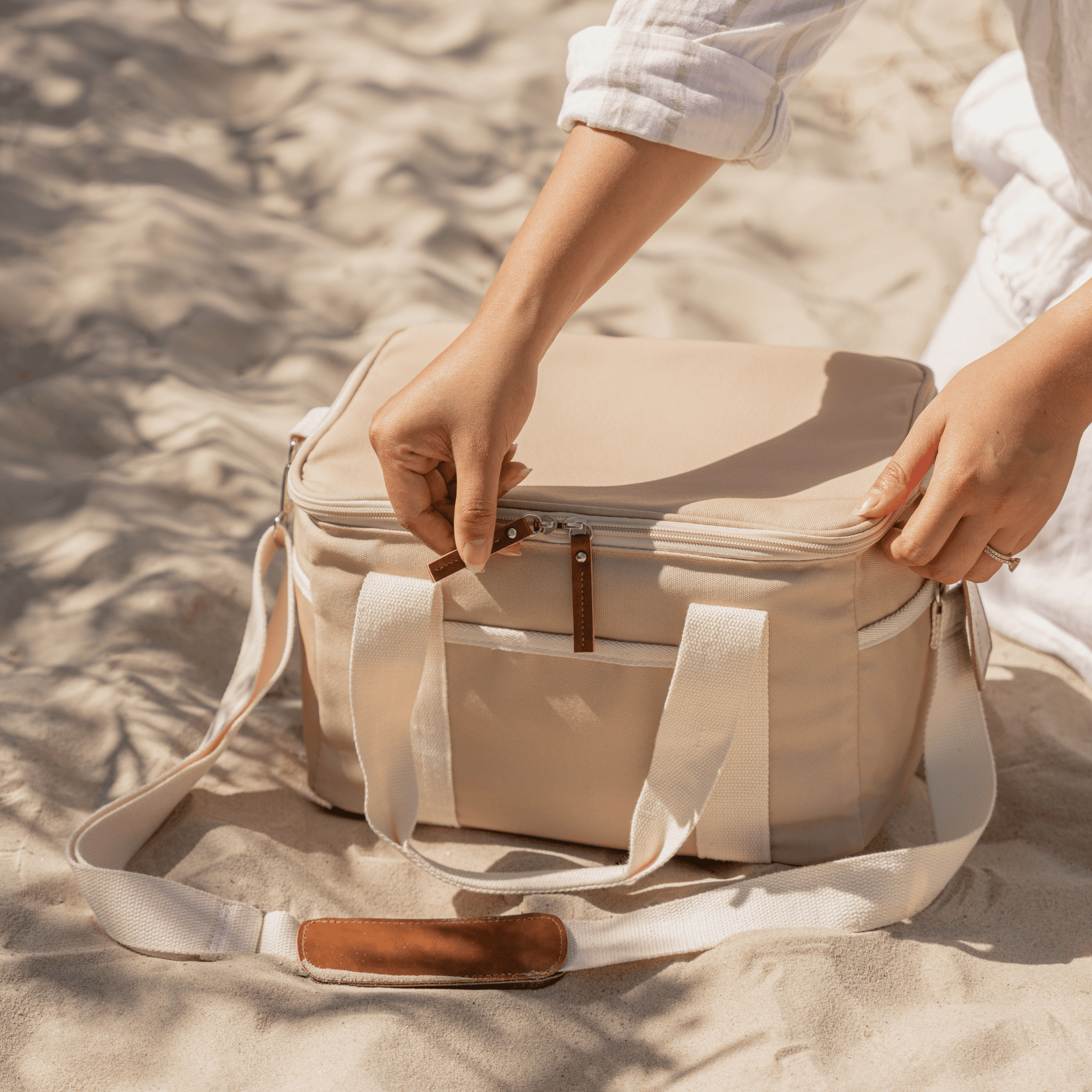 Luxury Corporate Gifts | The Weekender | Ellar Boutique