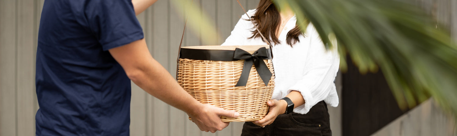 Send One Gift Direct - Corporate Gifts - Ellar Boutique